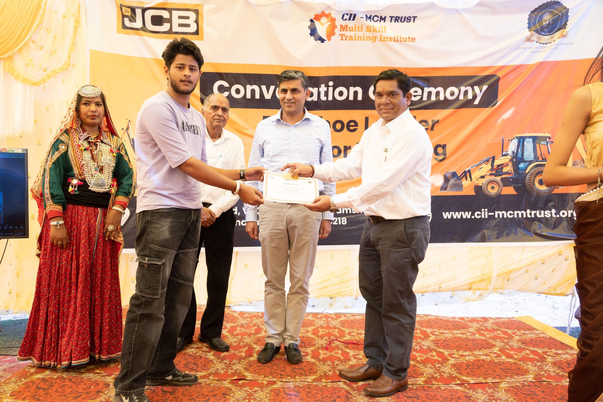 Become a JCB Operator | JCB Certification By MCM-CII Dharamshala