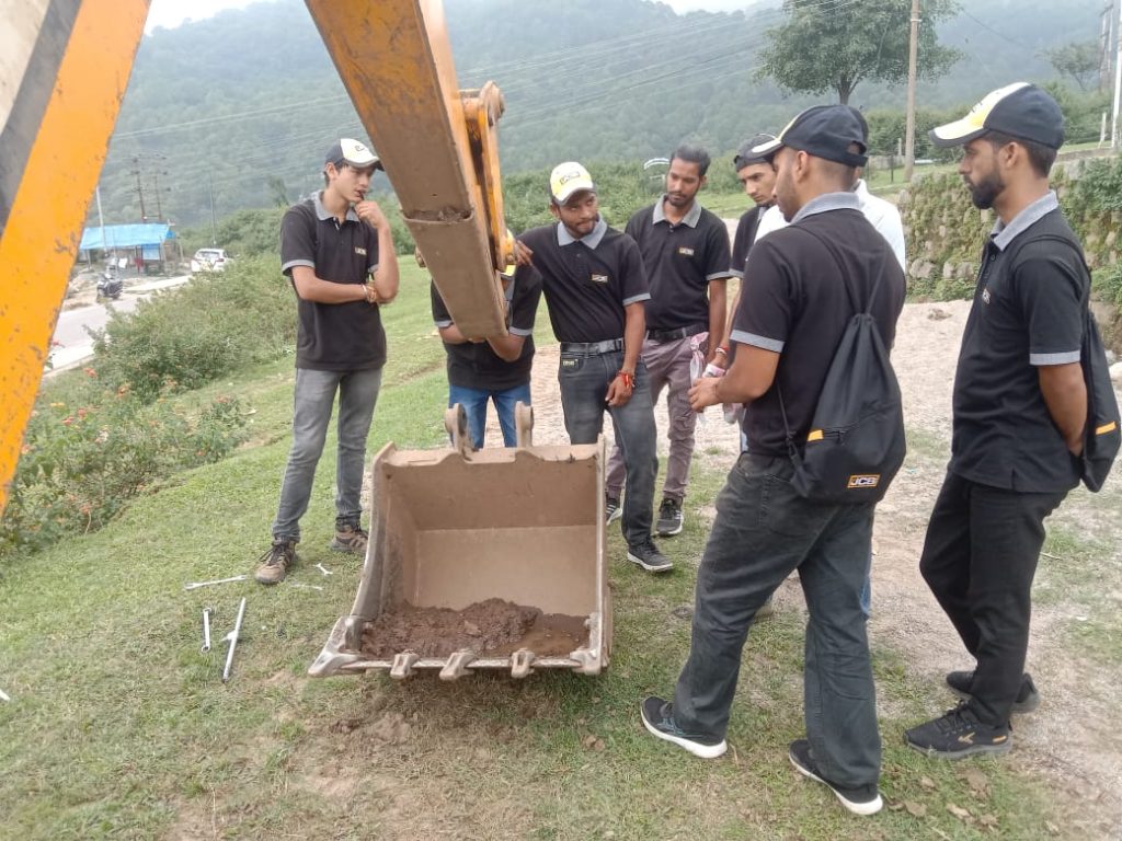 Become a JCB Operator | JCB Certification By MCM-CII Dharamshala